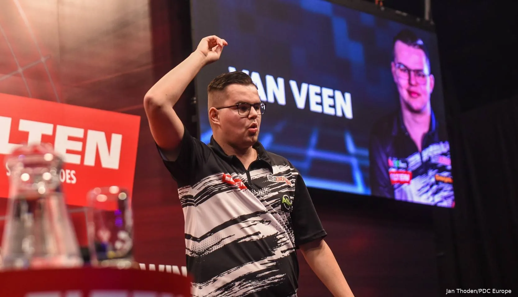 "Zou geweldig zijn en ik wil zeker meedoen" - Gian van Veen ziet uitbreiding Premier League ...